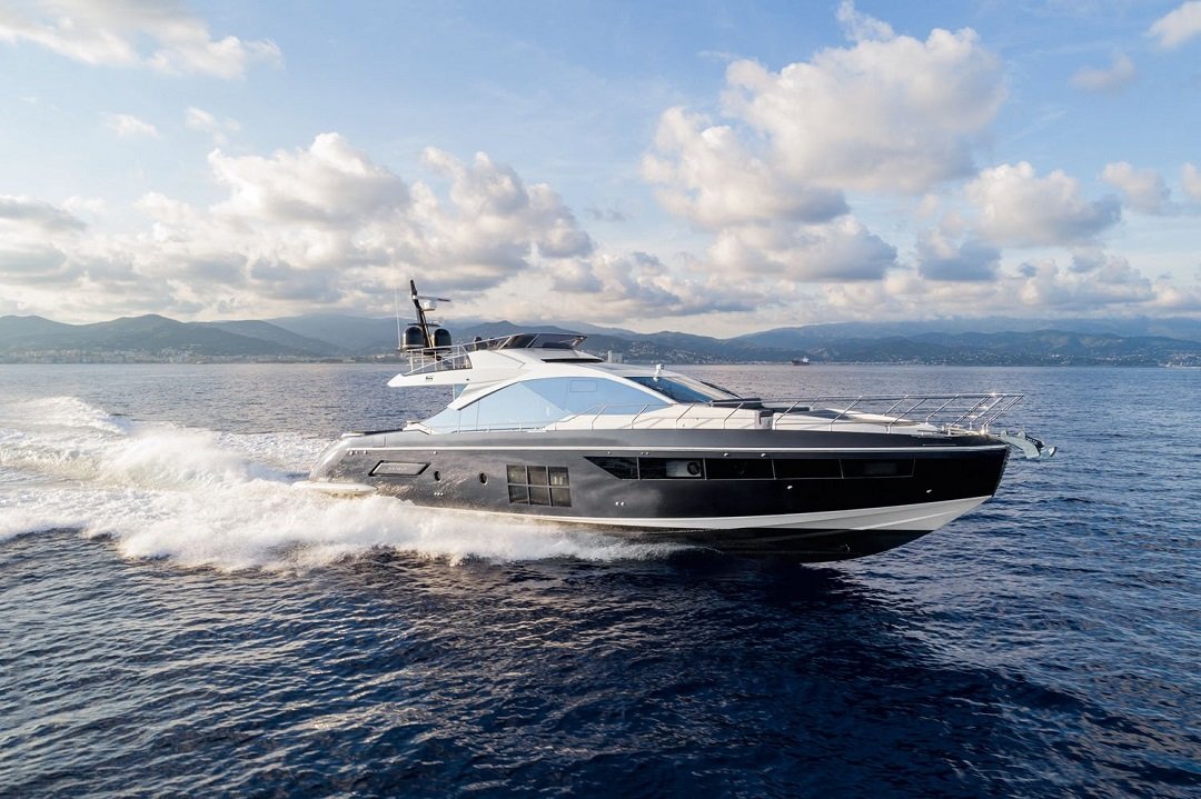 Azimut Yachts presentó el S7 | Gentleman USA