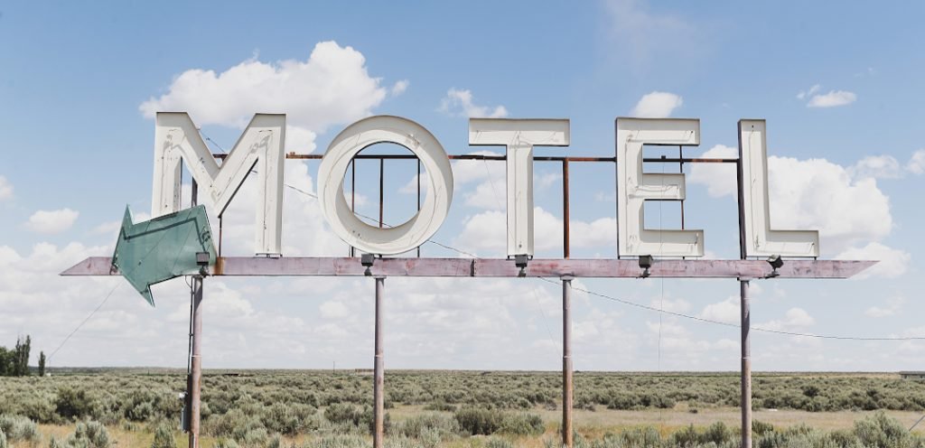 Auto-Hotel: Qué es y Cómo Funciona