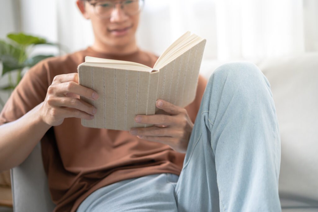 Los libros imprescindibles para hombres en 2025 | Gentleman USA